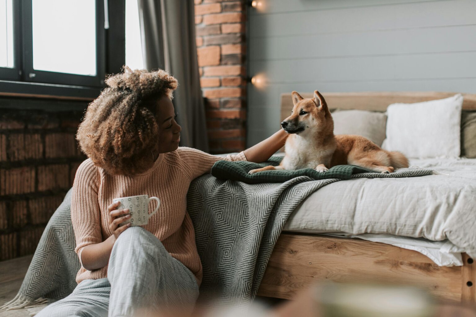 Happiness in Paw Prints: Five Clear Psychological Benefits of Living ...